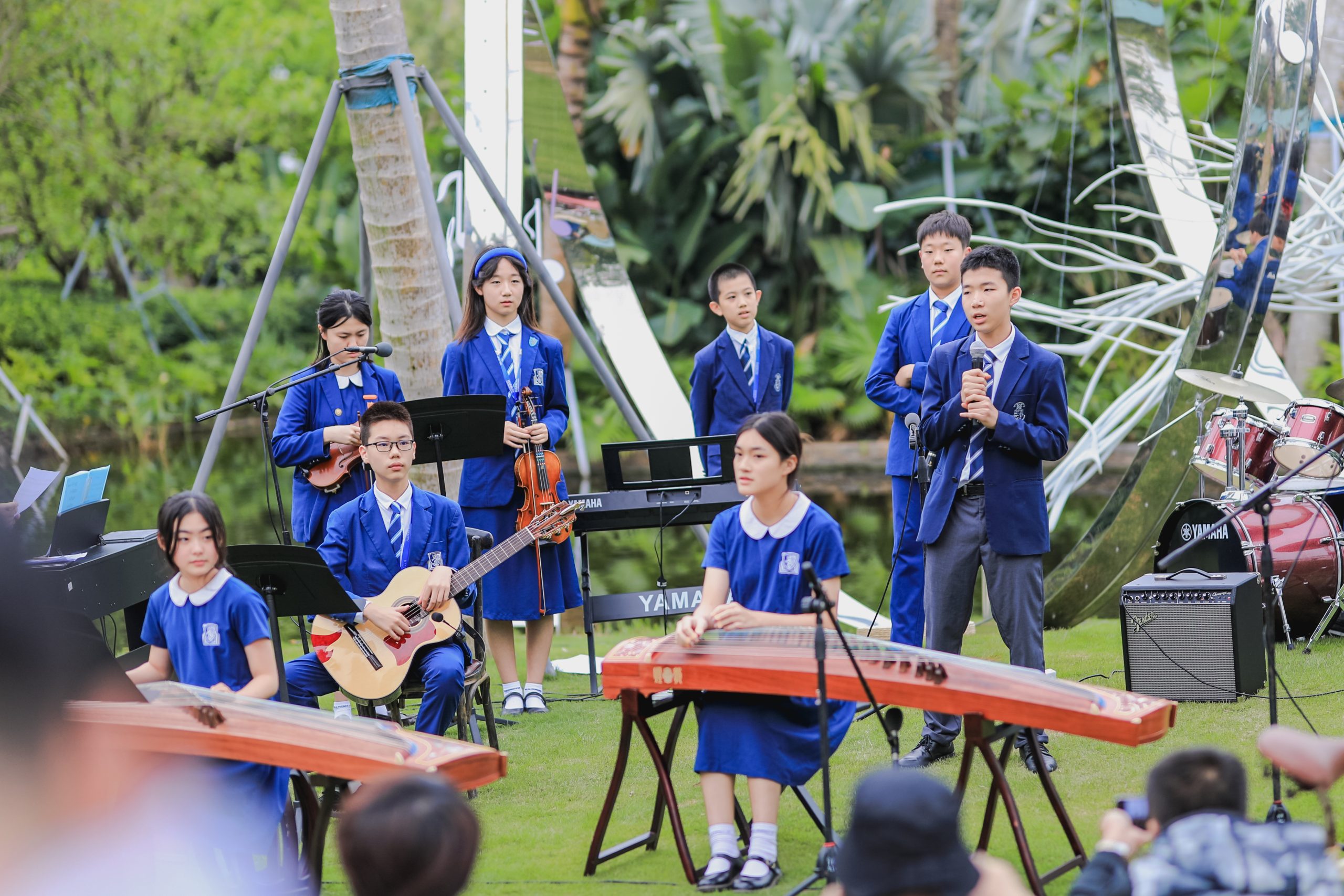 Harrow Haikou x LUXE Holiday Party - Harrow LiDe Haikou